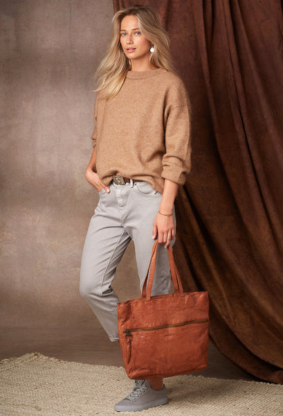 Courtney & Alana Vintage Rugged Totes – Margot New York